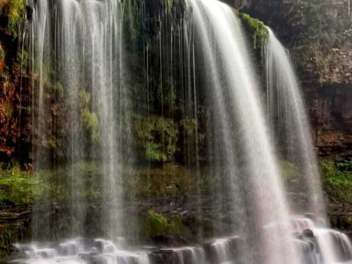 Waterfall Walk for Alamiyah School | LaunchGood | LaunchGood