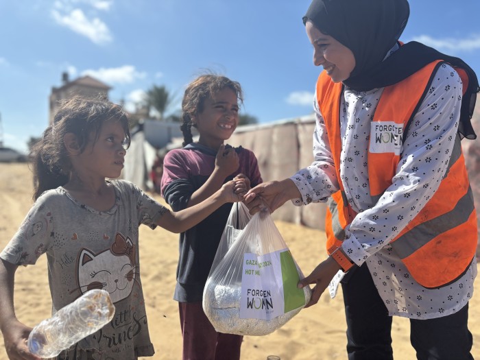 Ivy Tanzila's Aid for the Orphans of Gaza | LaunchGood | LaunchGood